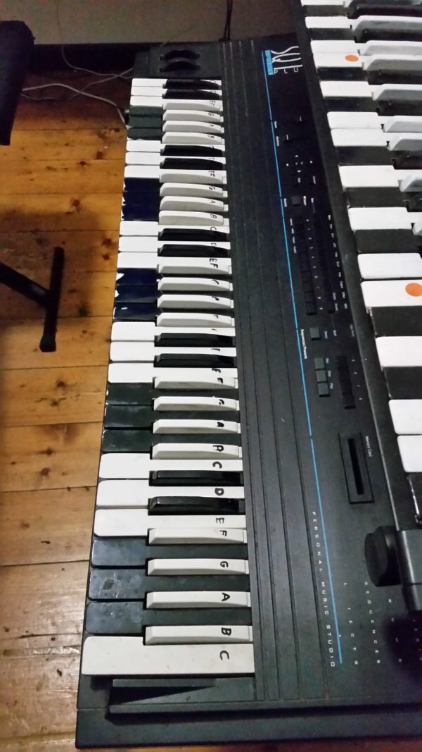 Uniform Keyboard – Ampoule Audio